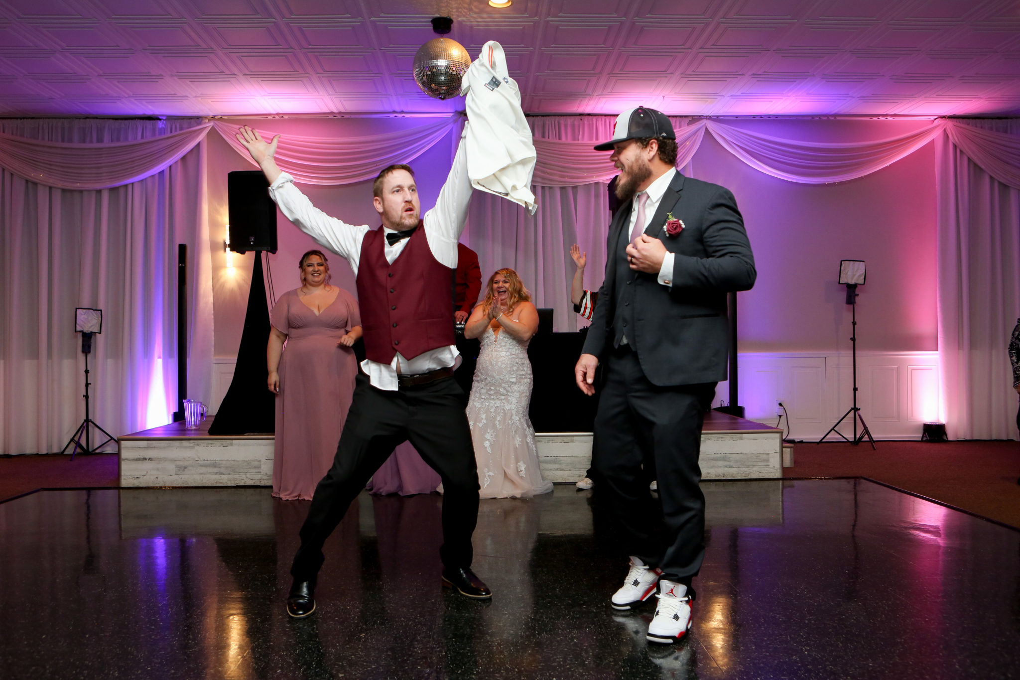 Gallery - Elm Ridge Event Center